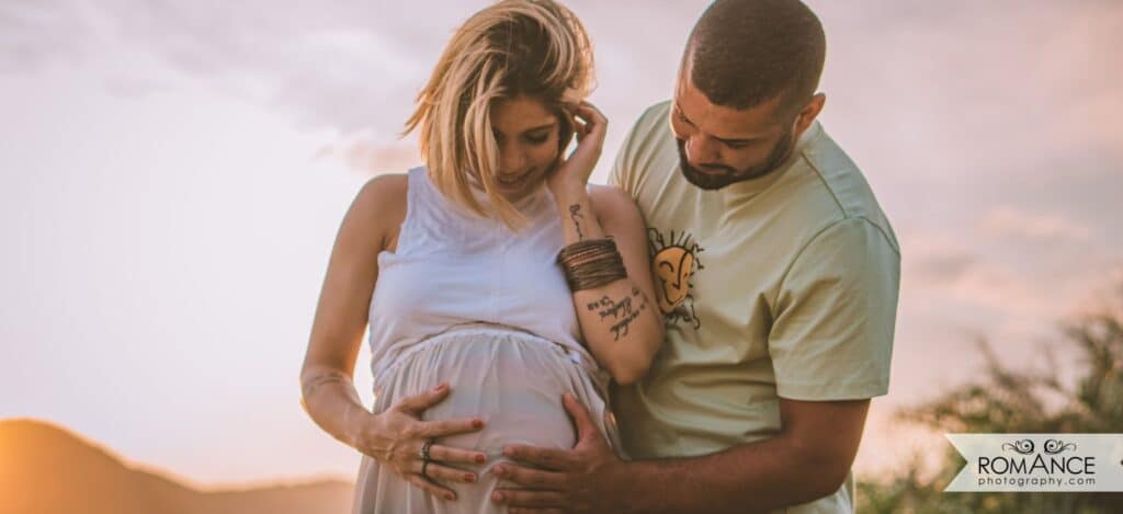 Couple Maternity Photography (Complete Guide)